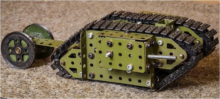 The nuts and bolts of Meccano - part 1 | Steve Hughes Photography